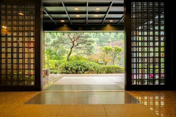 Yunosato Sugina - Japan