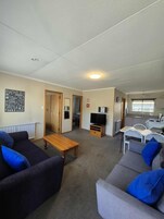 Suite Standard, 2 quartos, não fumadores, cozinha | Wi-fi grátis, roupa de cama fornecida 