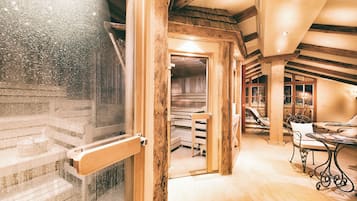 Salas para tratamentos a dois, sauna seca, tratamentos corporais