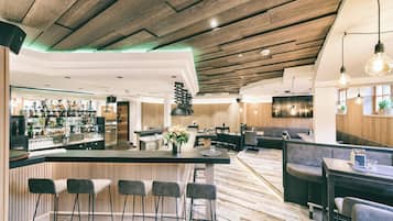 Almoço e jantar, culinária internacional