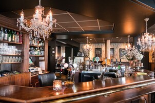 Bar (no alojamento)