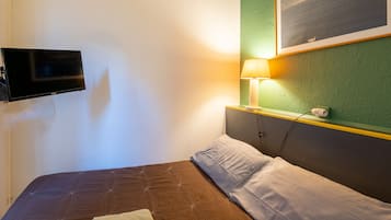 Cofre no quarto, quartos insonorizados, berços/camas para crianças
