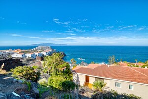 Vista para praia/oceano