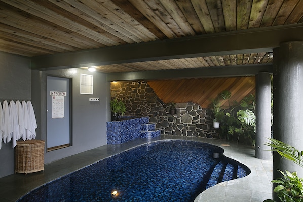 Piscina interior