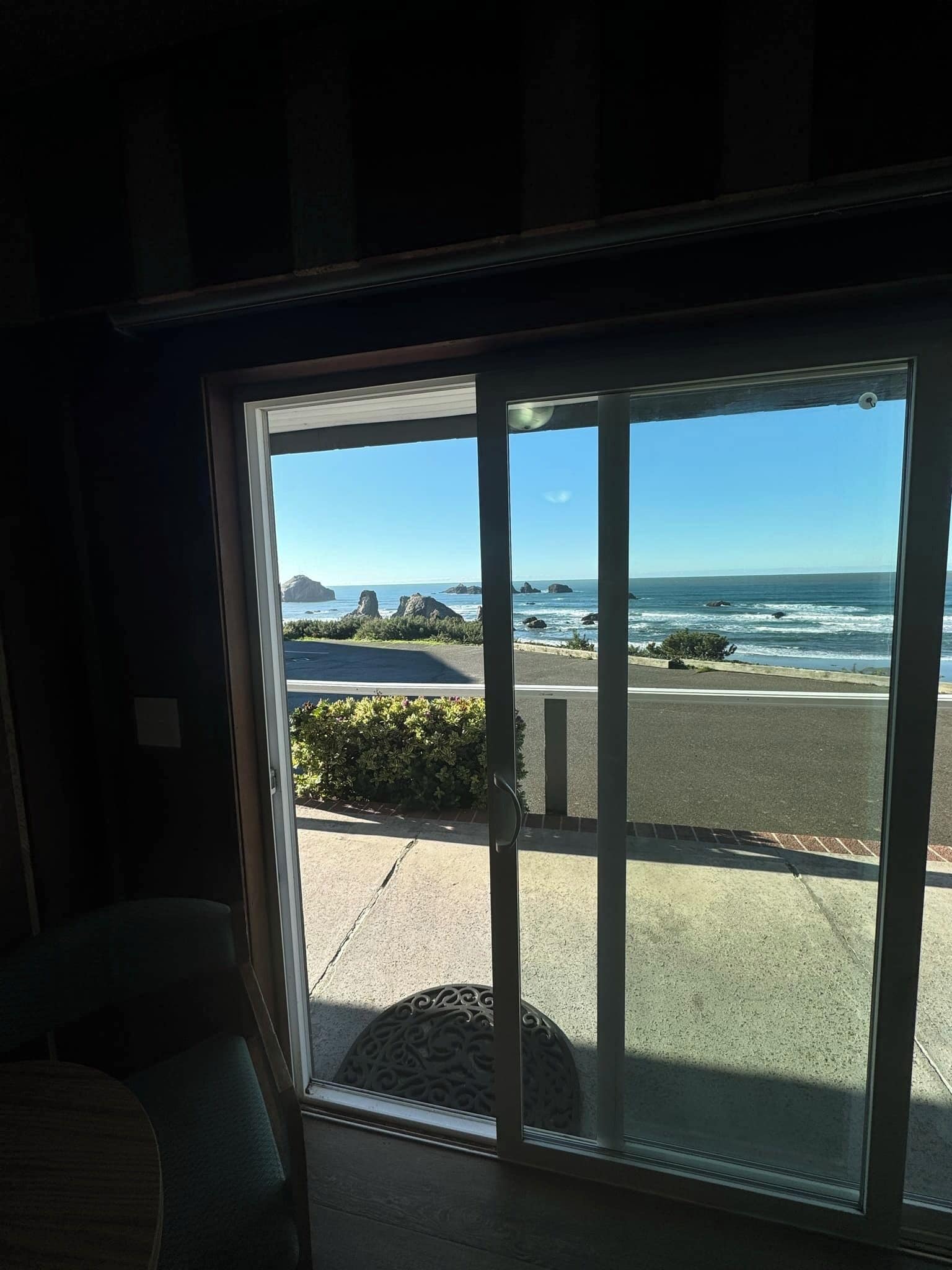Vista para praia/oceano