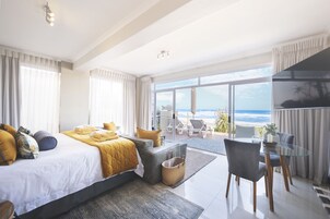 Quarto casal ou duplo (5) | Roupas de cama premium, edredons de pluma, frigobar, cofres nos quartos