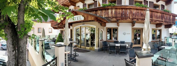 Hotel Goldene Rose - Welsberg-Taisten