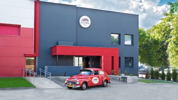 Automobil Hotel - Krakau