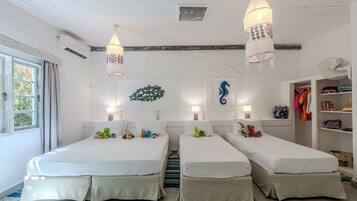 Villa | Roupa de alta qualidade, minibar, cofre no quarto