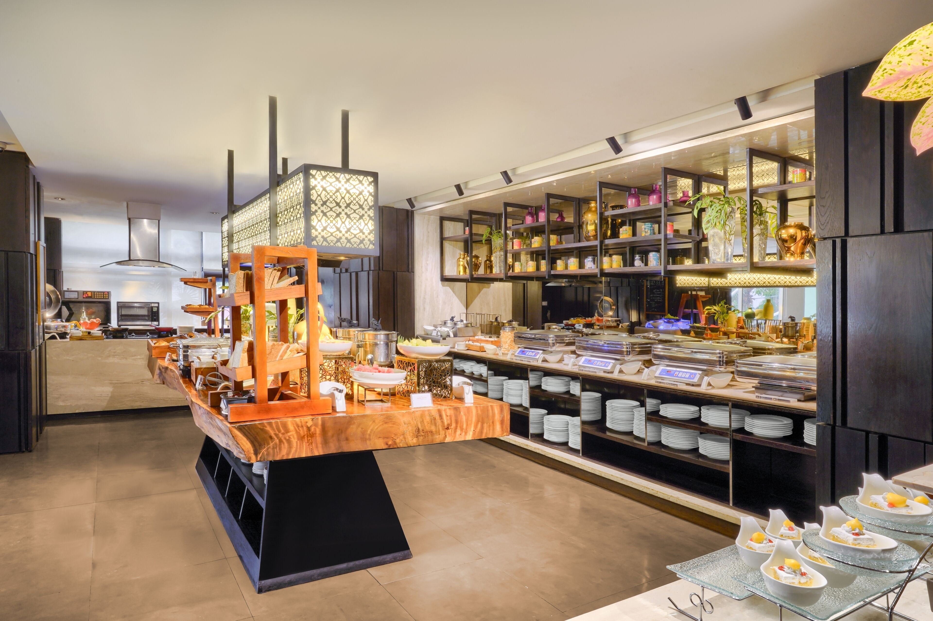 Café da manhã continental todos os dias mediante uma taxa