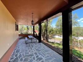 Cabine, 2 quartos, lareira | Terraço/pátio interior