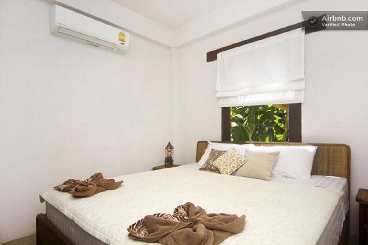 Two-Bedroom Villa (Mountain View) | Cofre no quarto, berços/camas para crianças, Wi-fi grátis 