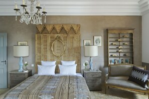 Quarto Duplo Comfort, 1 cama de casal, vista para o jardim | 1 quarto, roupa de alta qualidade, cofre no quarto 