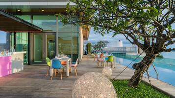 Piscina exterior