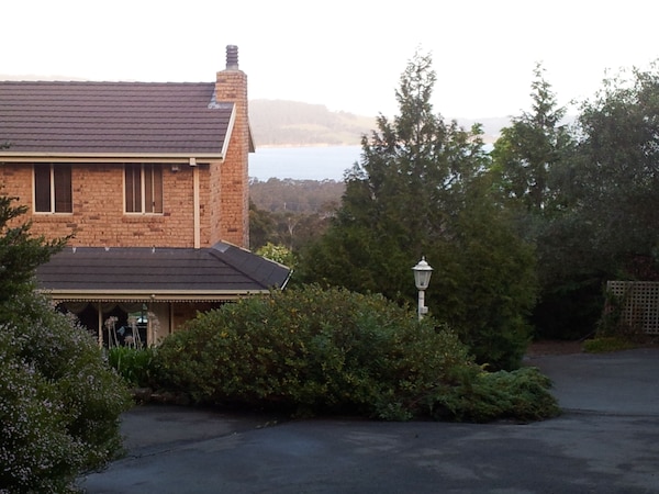Waterview Gardens B&b - Hobart