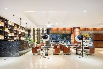 Marco Polo Holiday Hotel