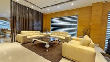 TV LED 40 polegadas com canais a cabo, TV