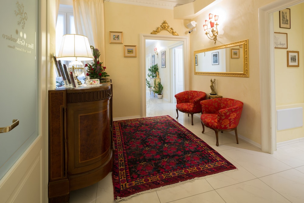 Home Grifondoro Bed & Breakfast - Genoa