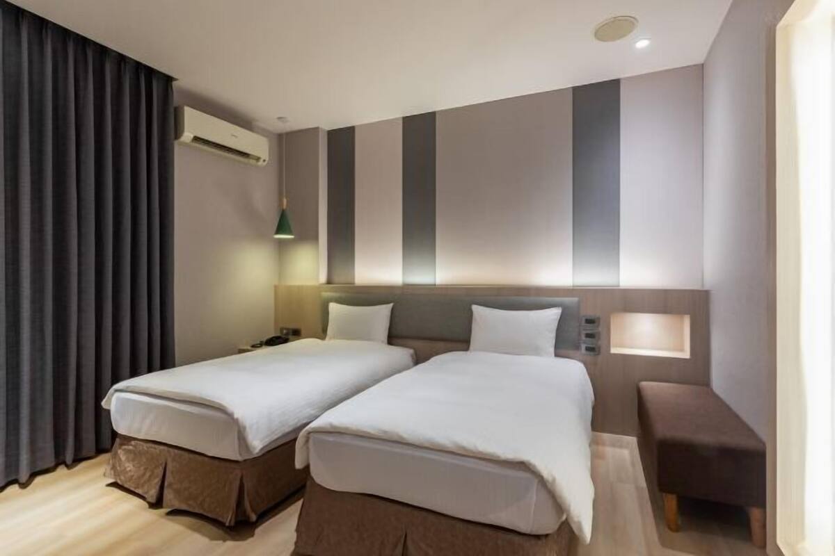 1 quarto, lençóis de algodão egípcio, roupa de alta qualidade