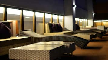 Bar à beira da piscina