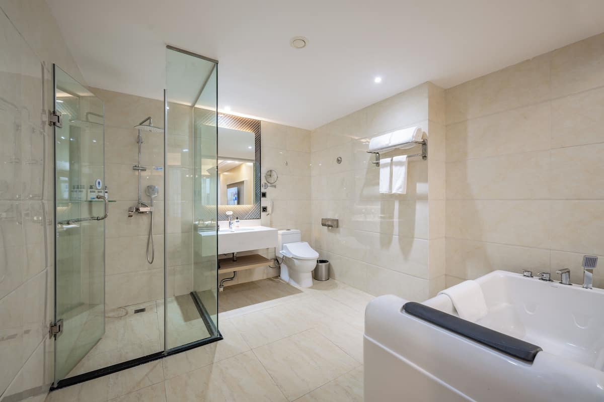 Edredões de penas, quartos insonorizados