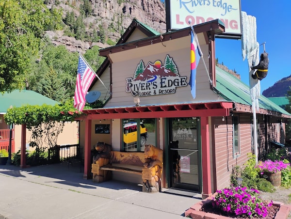 The River's Edge Motel Lodge & Resort - Ouray, CO