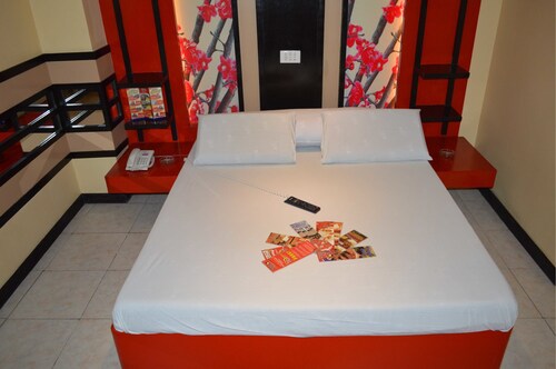 Sogo Hotel Regency Rooms