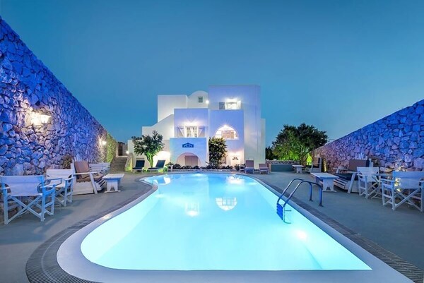 Lavarock Villa - Santorini