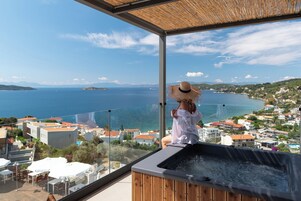 Suite Deluxe, 1 quarto | Vista para a praia ou o mar