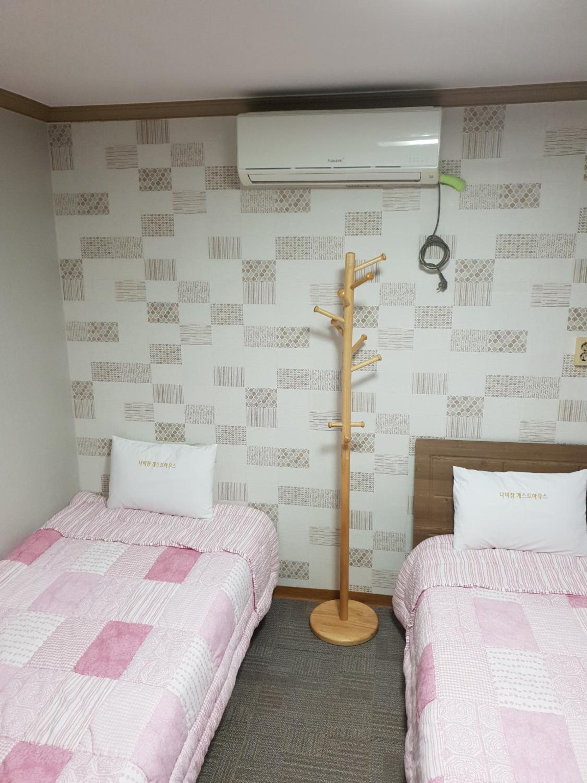 Roupas de cama premium, individualmente decorados