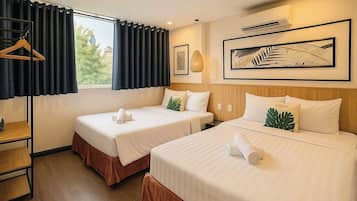 Quarto Quádruplo Familiar, Vista para a cidade | Roupa hipoalergénica, secretária, quartos insonorizados, Wi-fi grátis