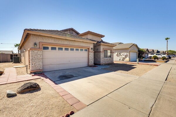 Families W/ Pets Welcome! Home 7 Mi To Chase Field - Phoenix, AZ