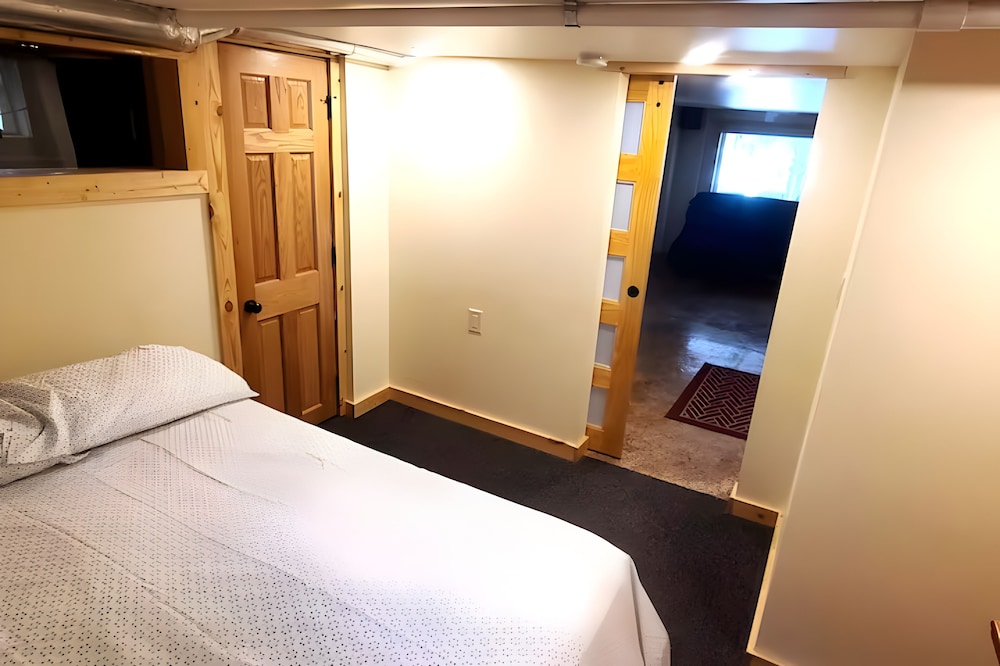 Key Lime Resorts - Unit #4 Cheeseburger In Paradise - Indiana