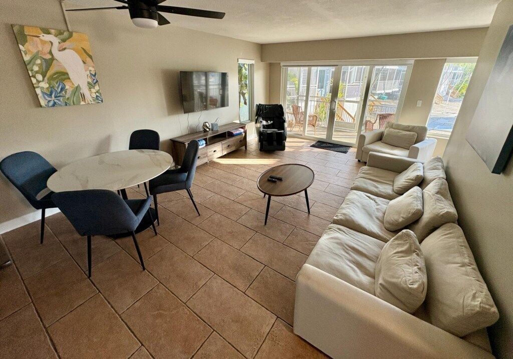 Modern 3-story Oceanside Townhouse With A Lagoon, Water Views At Resort! Keys - Key Largo, FL