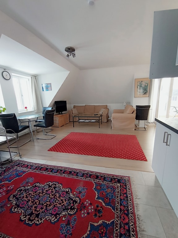 Gesamte Unterkunft: Neue Eigentumswohnung · Gastgeber:in Ist Tanmaya - Hamburg