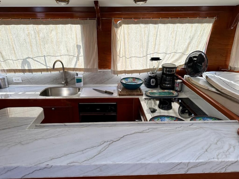 74 Foot Custom Boat With Lots Of Space - Puerto Vallarta