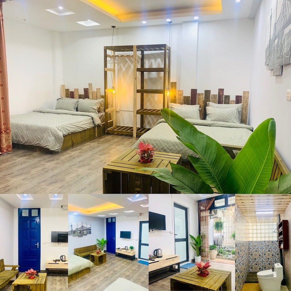 Patio/central Hanoi house/3mins walking to Hoan Kiem Lake-Sunny ...