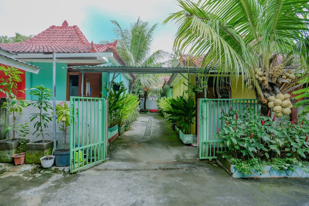 Oyo Life 90301 Hidden Village Uluwatu - Jimbaran