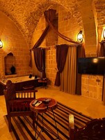 Quarto casal real | Wi-Fi de cortesia, roupa de cama