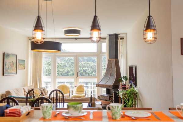 Incrível Vista Com 4 Quartos E Lareira - Campos do Jordão