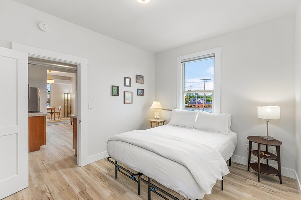 The Night Owl Perch - Whidbey Island, WA