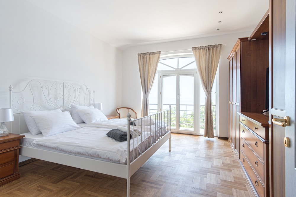 Familienfreundliche Villa Mit Unglaublicher Aussicht Auf Die Kroatische Riviera - Rijeka