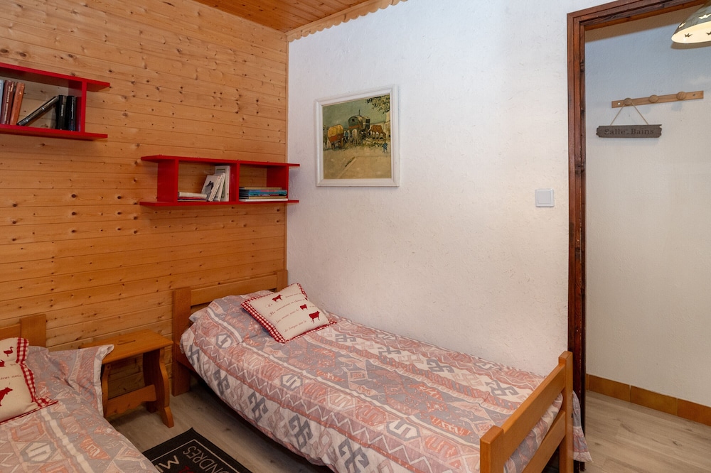 Maison "Gite 4 Personnes" Avec Vue Sur Montagne Et Terrasse Partagée - Savoie