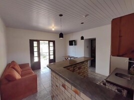 Um micro-ondas no espaço comum 