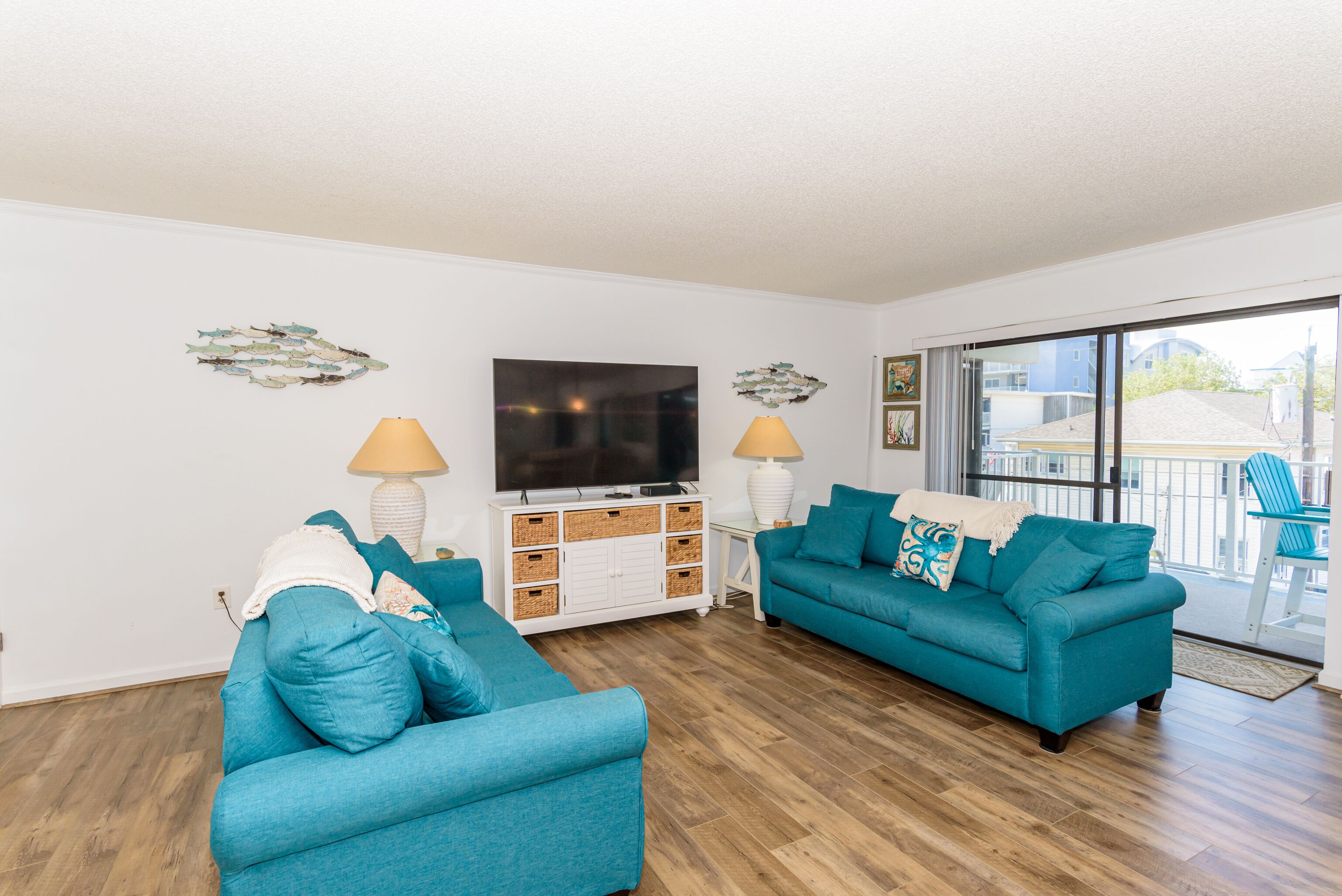 Ocean & Bay Views!  With Pool Too!\nthurs-sun, Sun-thurs Or Sun-sun/thurs-thurs - Ocean City, MD