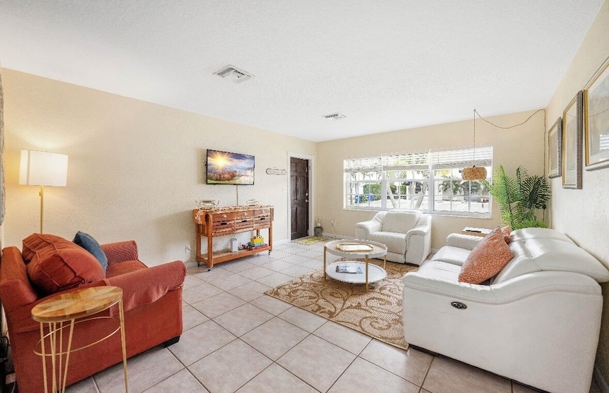 Waterfront-2bdr/2bth -4 Mins To The Beach+ Kayaks - Pompano Beach, FL