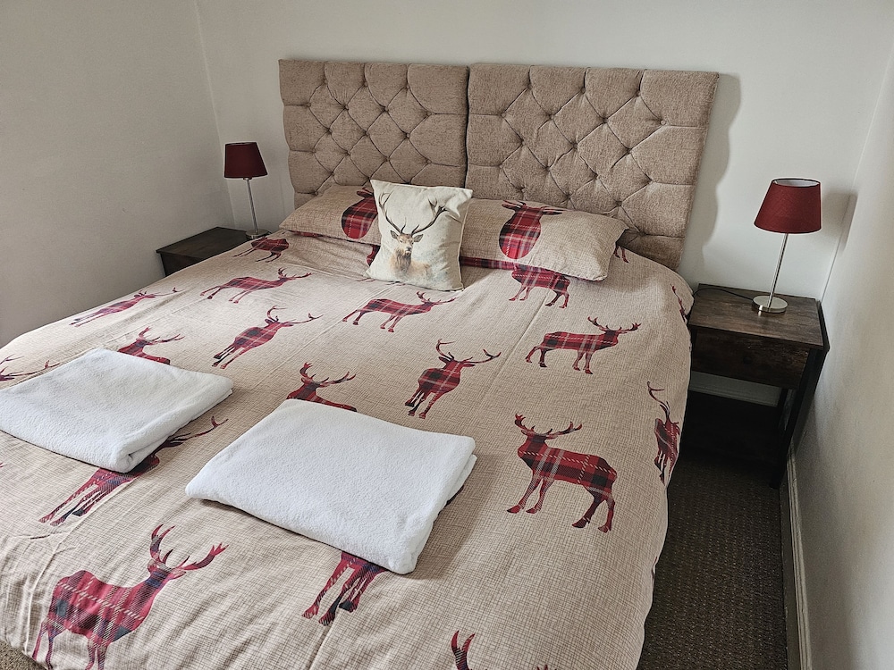 Snug - Abhainn Apartment - Helensburgh, UK