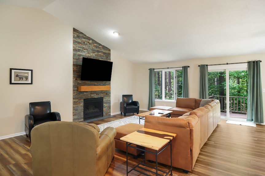 Shanty Creek I Schuss Village L Golf, Swim, & Ski - Michigan