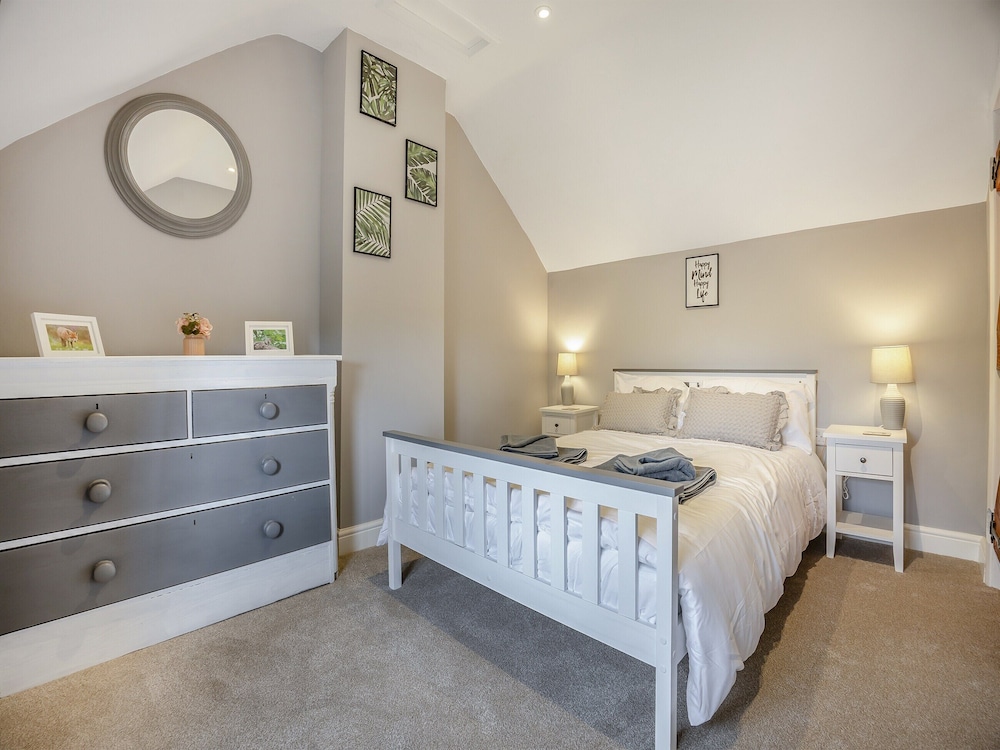 2 Bedroom Accommodation In Holbeach Bank, Near Spalding - Lincolnshire