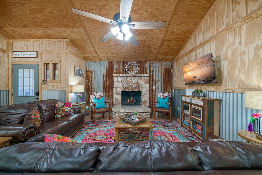 Rusty Cactus Cabincntrl Locationlawngamesvolleyballfreefrioaccess@concan Vip - 康肯